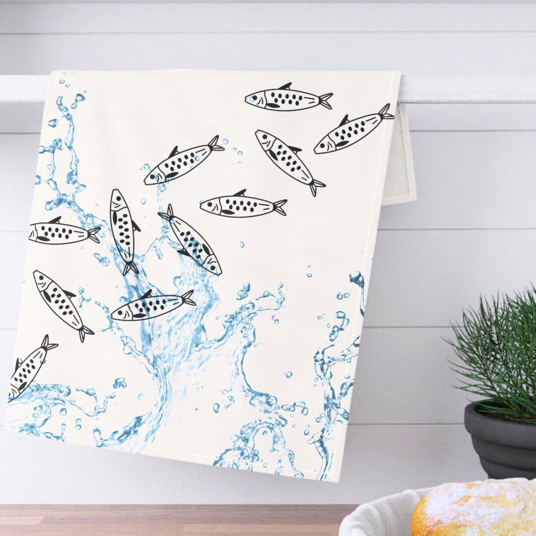 Fishes Tea Towel, Water Splash Design Kitchen Towel Housewarming Gift ...