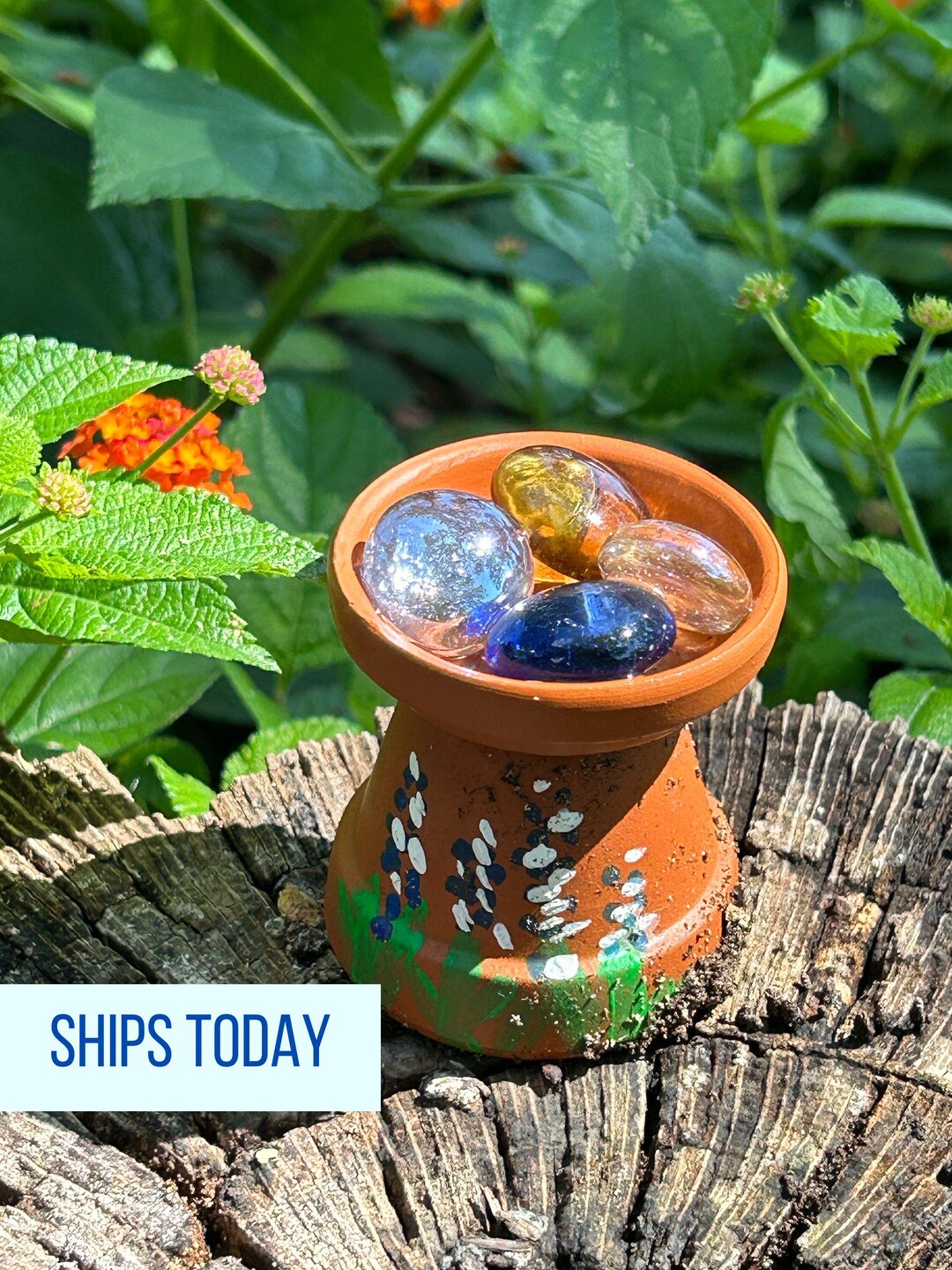 Bee Fountain for Flower Beds Bushes Potted Plants, Handpainted ...