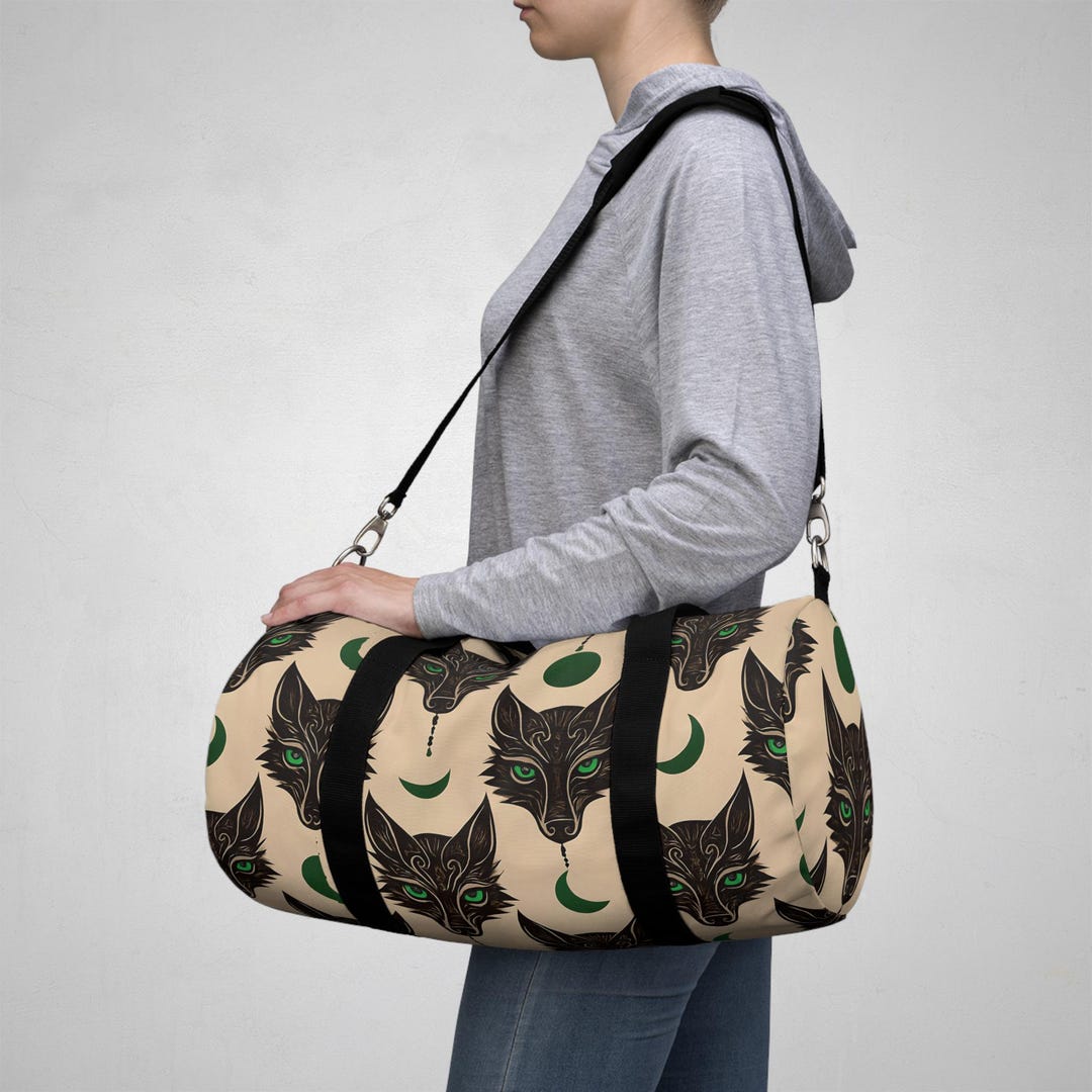 Green Eyed Wolves Travel Bag, Large Carry Bag for Game Gear, Gift for ...