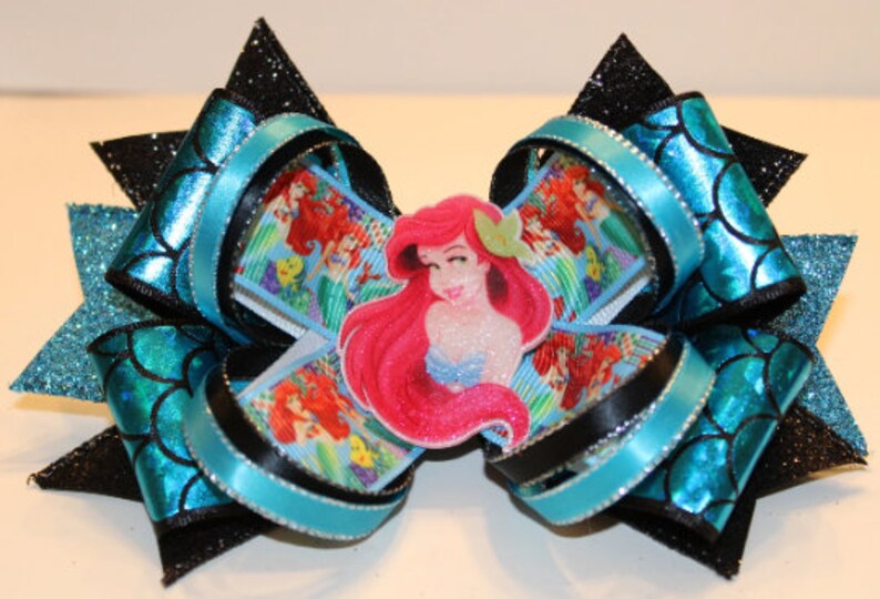 Custom Handmade Hair Bow Characters Sports Teams and More - Etsy