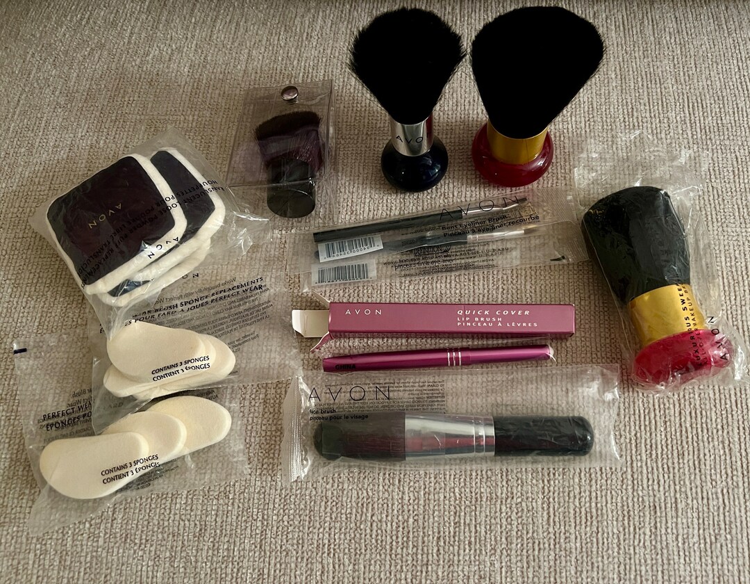 Avon Makeup Brushes, Puffs and Sponges. New - Lot of 11 Pieces. - Etsy