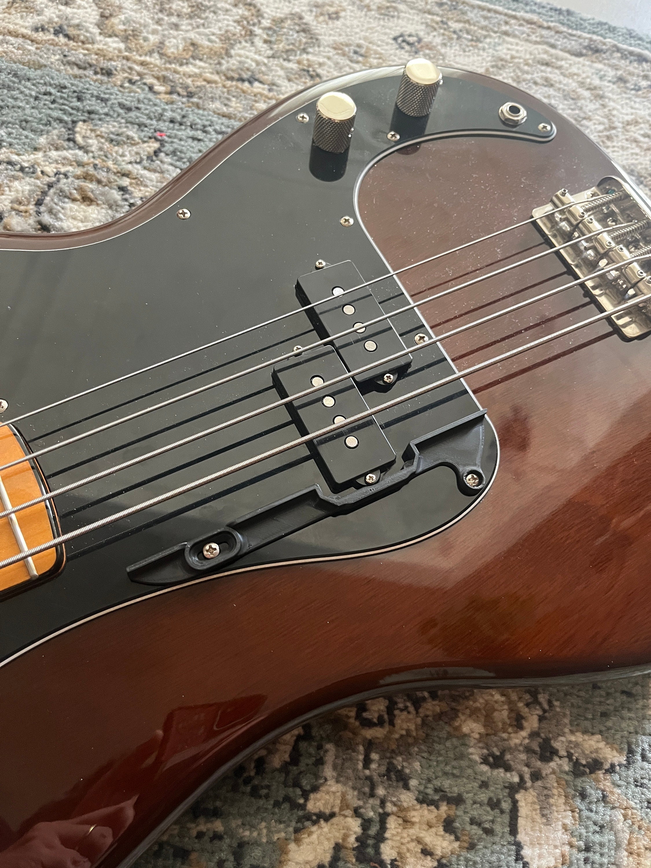 The ''pickup Eater'' Precision Bass Thumb Rest V2.0 - Etsy
