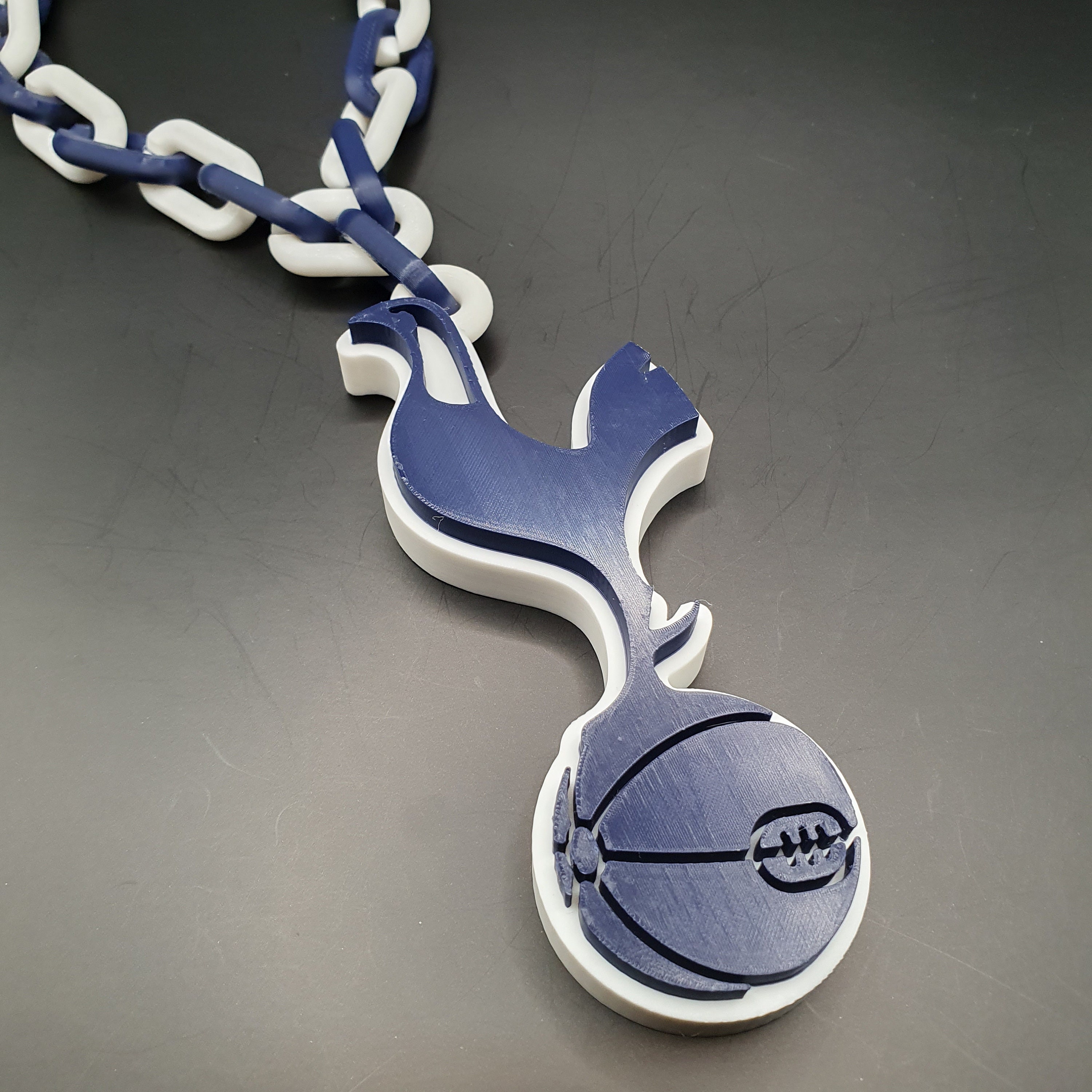 Tottenham Hotspur Tfc,football Fan, SPURS Giant Neckchain / Fan Gear ...