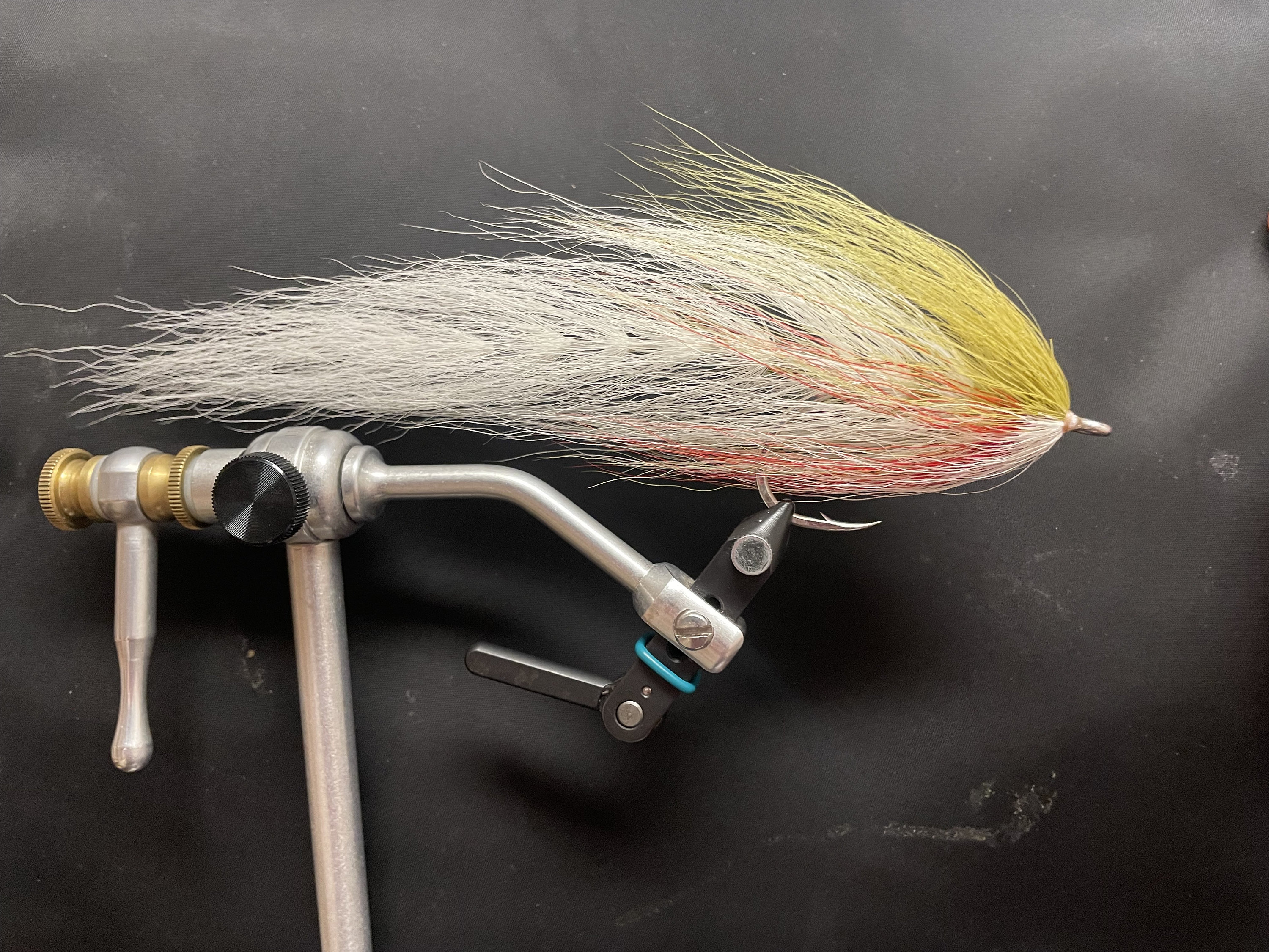 BEAST Fly 8/0 Giant Trevally - Etsy