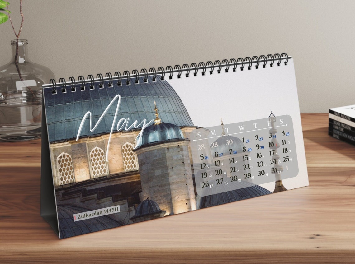 Islamic Calendar, Desk Calendar, Calendars 2024, 2024 Calendars, Hijri ...