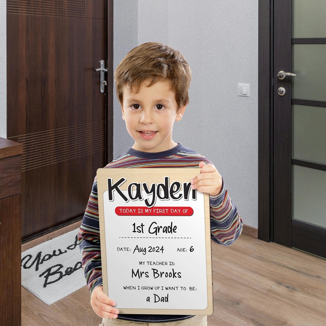 Reusable First Day of School Sign With Custom Name, Photo Prop Sign ...