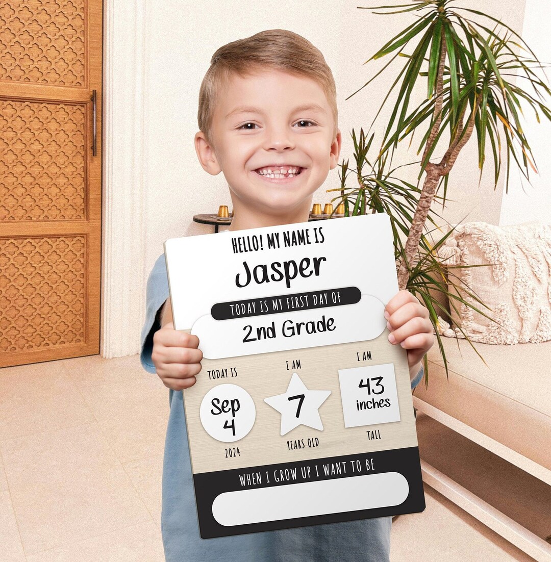 1st Day of School Changeable Name Sign, Dry Erase Marker Board, Back-to ...