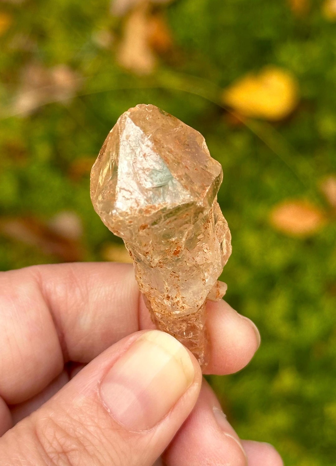 Unique Skeletal Petroleum Scepter Quartz, Pink UV Reactive Firefly Key ...