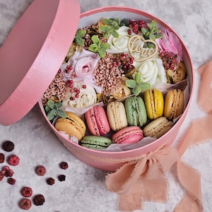 Macarons Gift Set,birthday Macarons Hamper,mum Birthday Gift Ideas ...