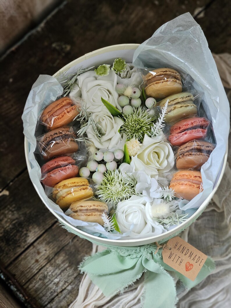 Macarons Birthday Gift Set,macaroons,birthday Hamper,gift for Women ...