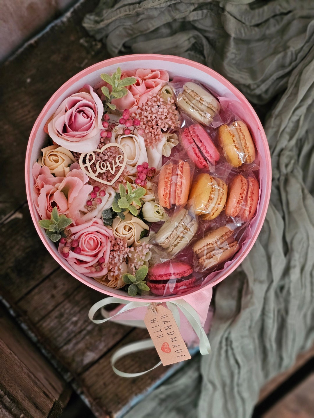 Macarons Gift Set,birthday Macarons Hamper,mum Birthday Gift Ideas ...