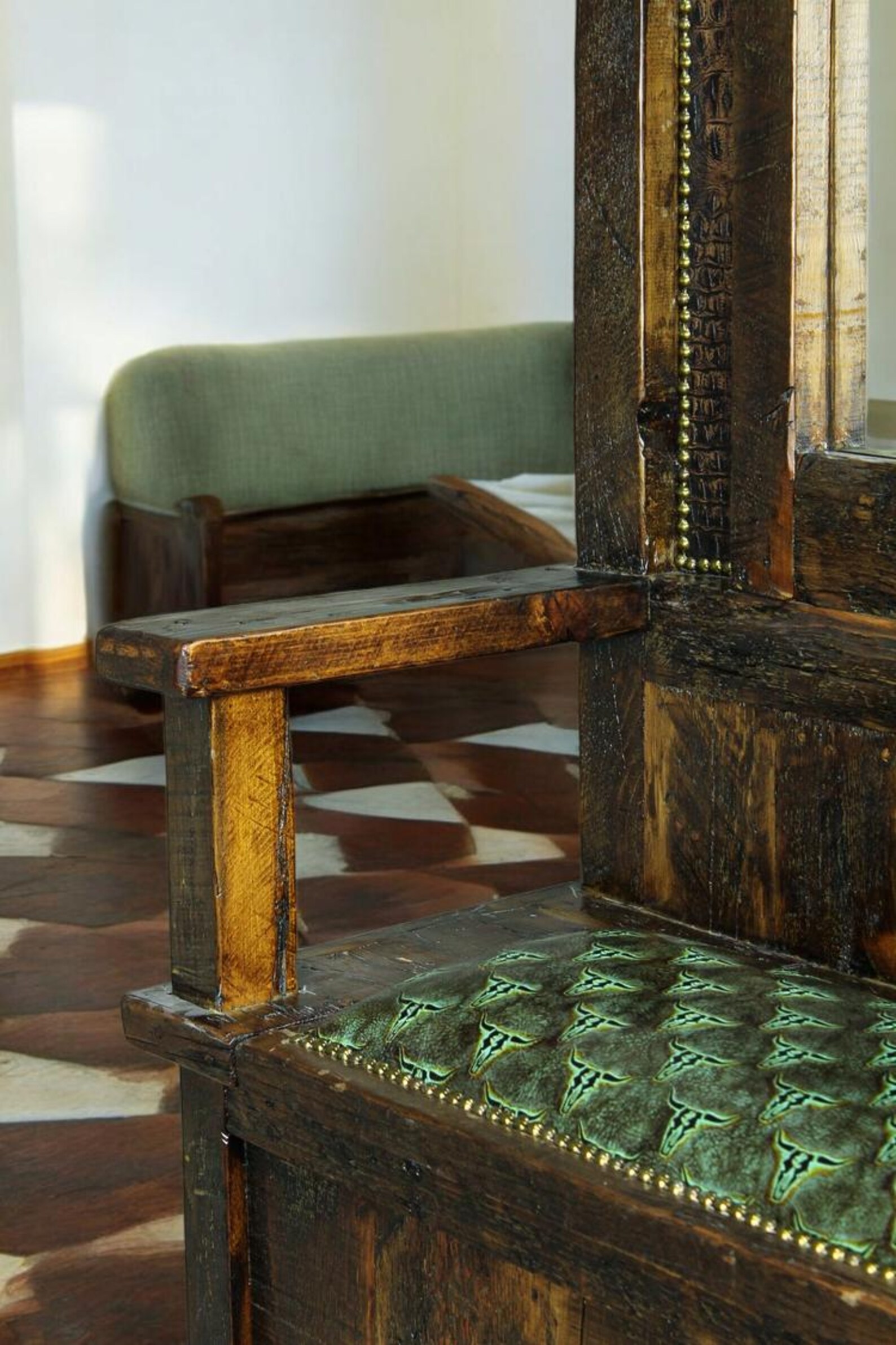 Old Fashion Kingdom Chair | Rustic Throne Chair, Solid Wood, Custom ...