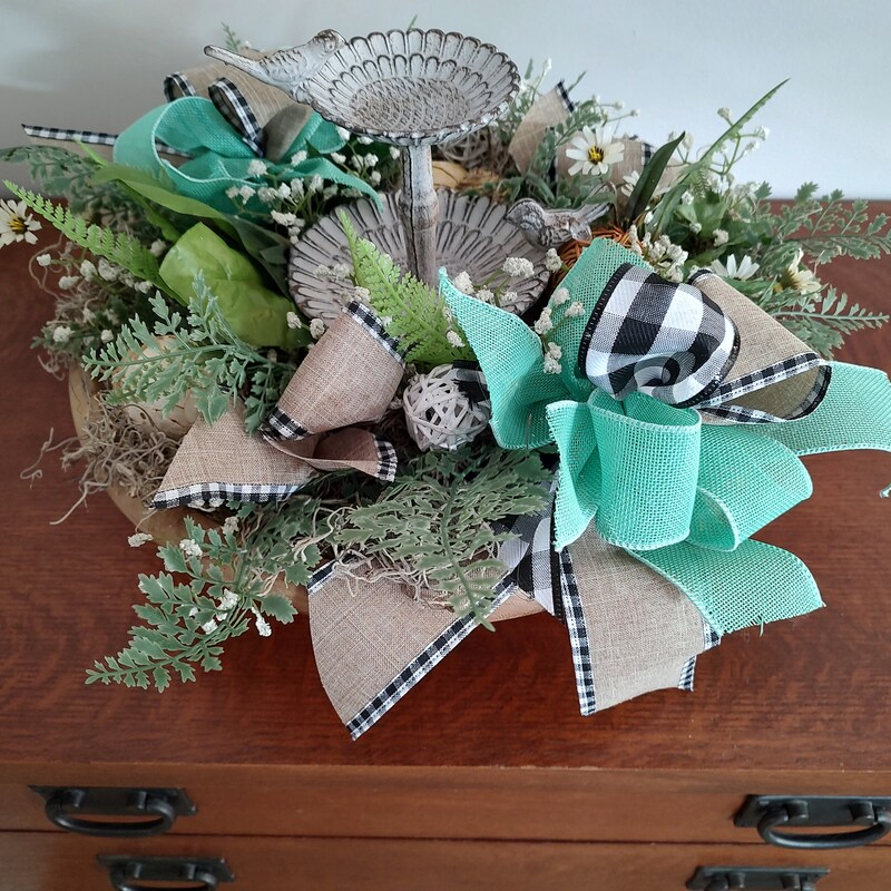 Farmhouse Centerpiece - Etsy