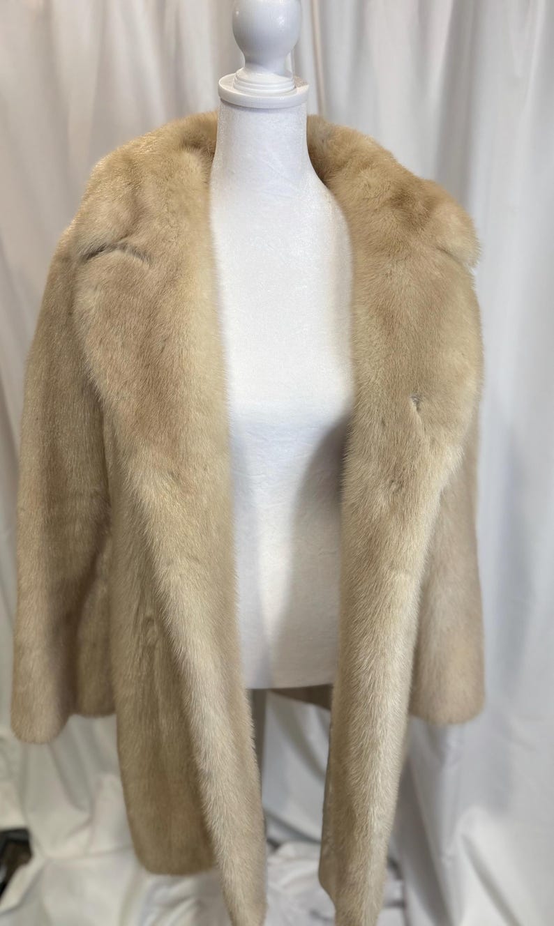 Stunning Vintage Mink Fur Coat - Etsy