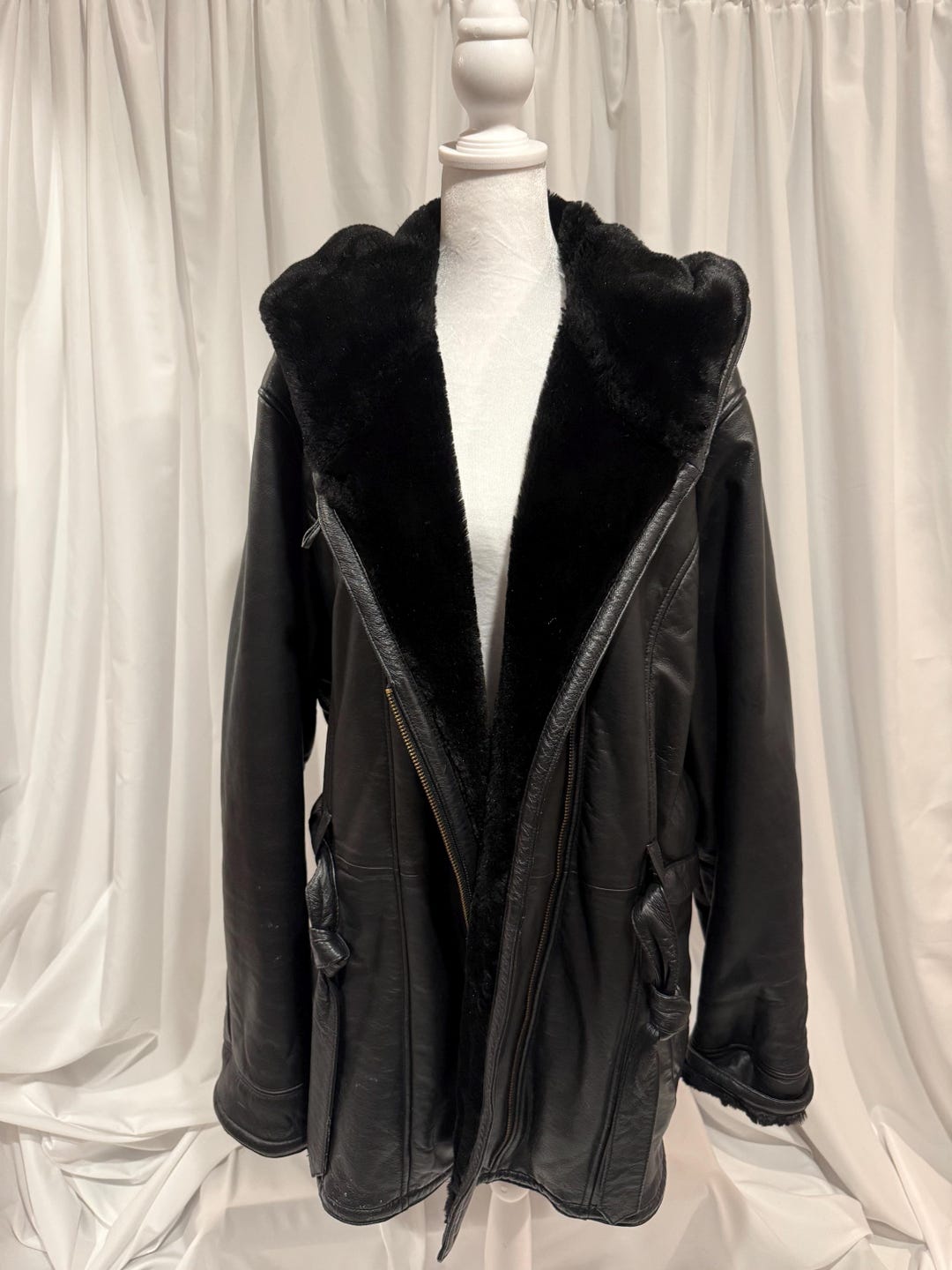 Timeless Vintage: Wilson’s Black Leather Women’s Coat (2XL)- Free ...
