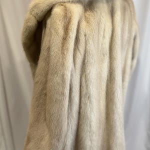 Stunning Vintage Mink Fur Coat - Etsy