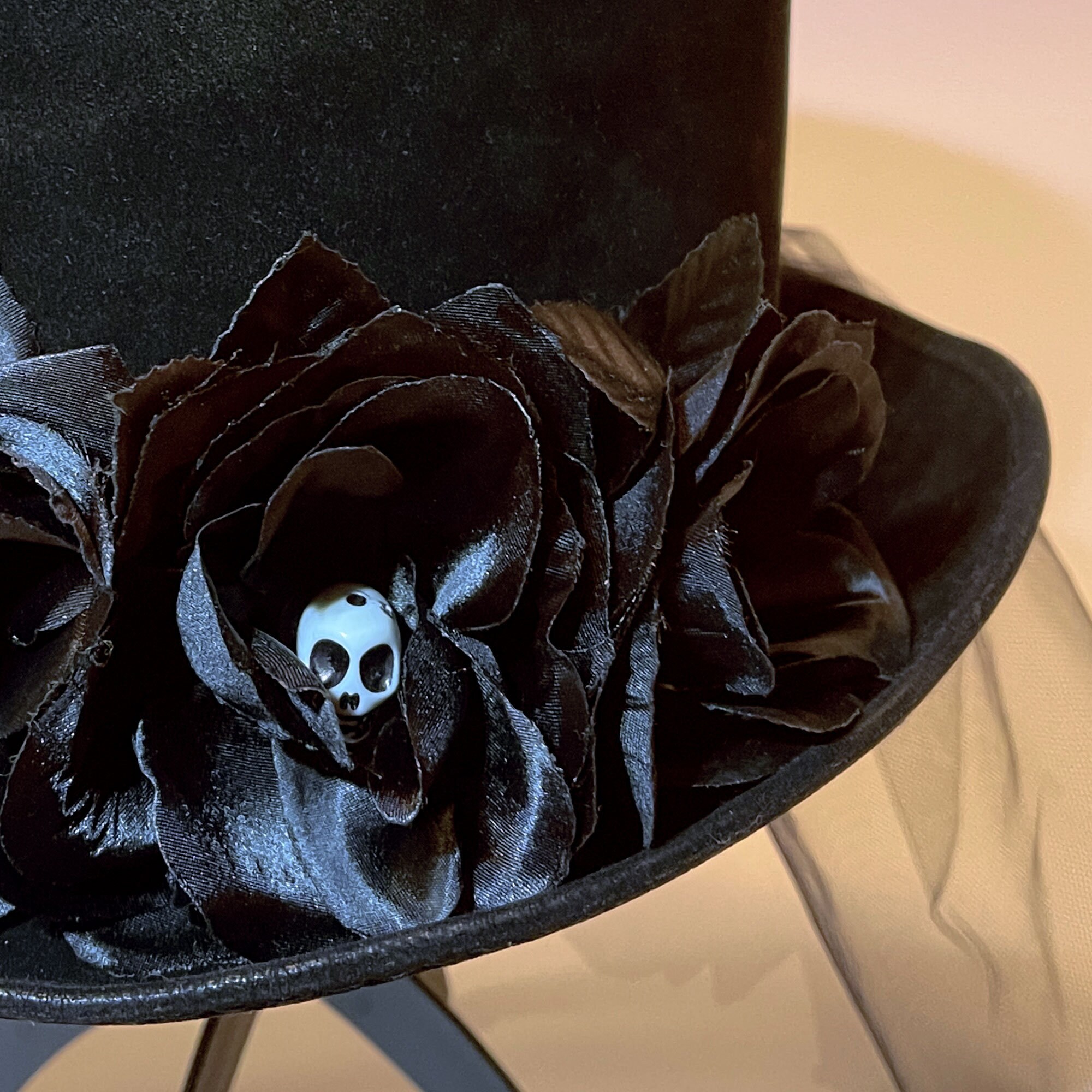 Black Rose Top Hat - Etsy