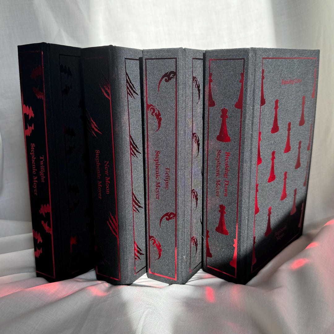 The Twilight Saga Book Series by Stephenie Meyer - Special Edition ...