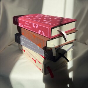 The Twilight Saga Book Series by Stephenie Meyer - Special Edition ...