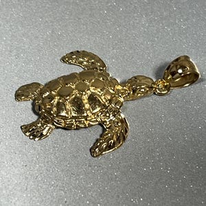 14 K Yellow Gold Sea Turtle Pendant - Etsy