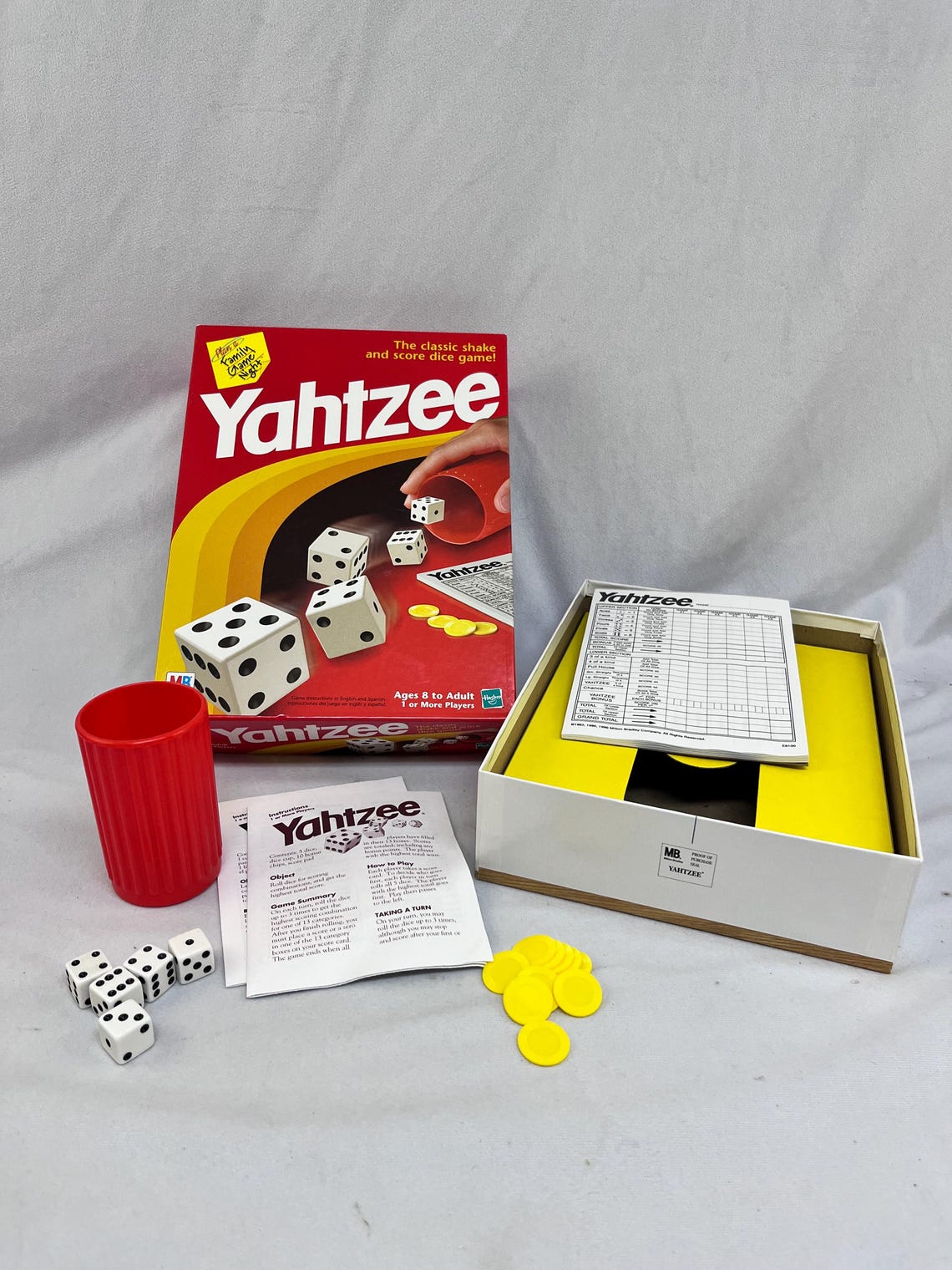 Vintage Yahtzee Game - Etsy