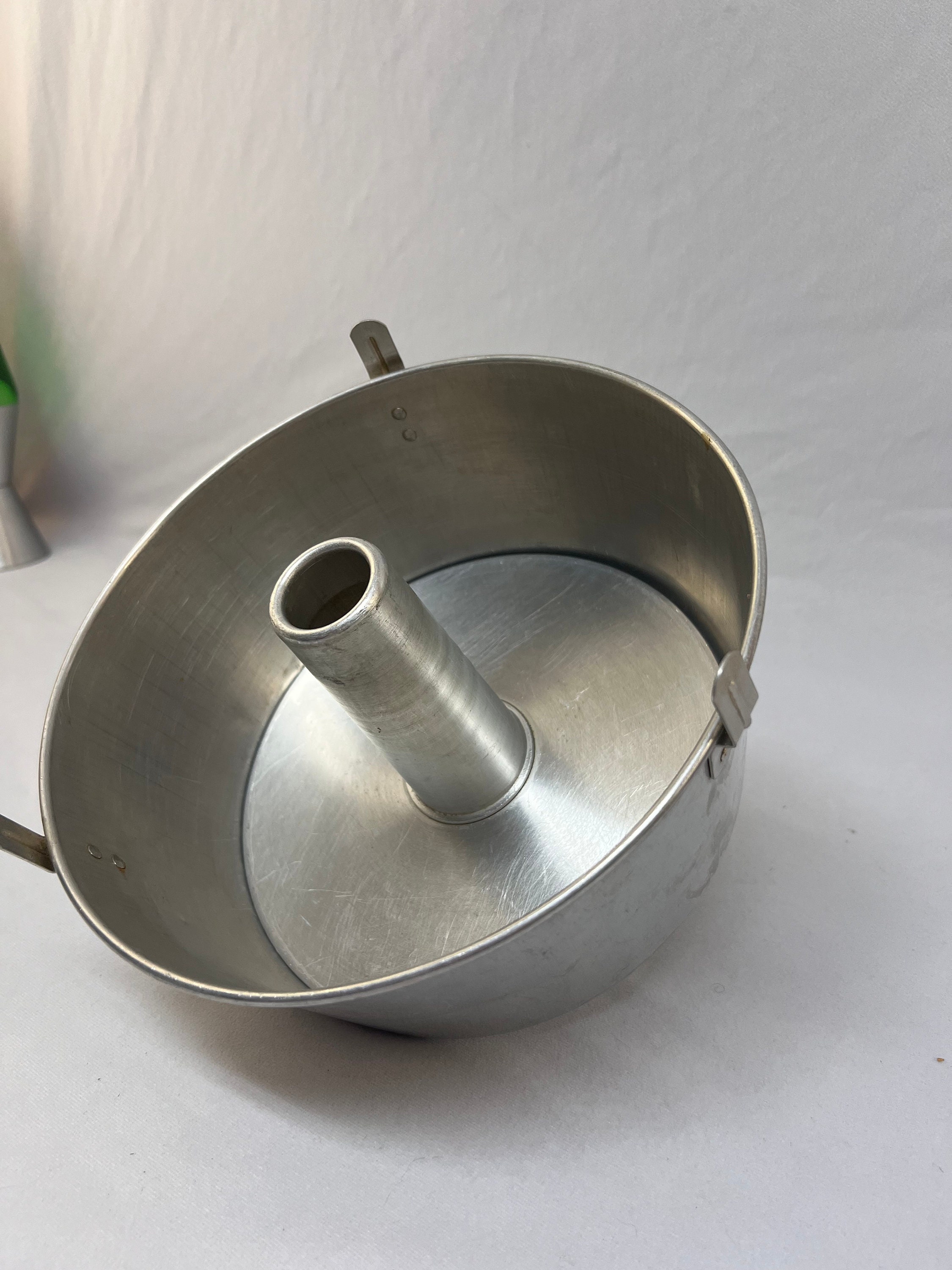 Vintage Round Angel Food Cake Pan - Etsy