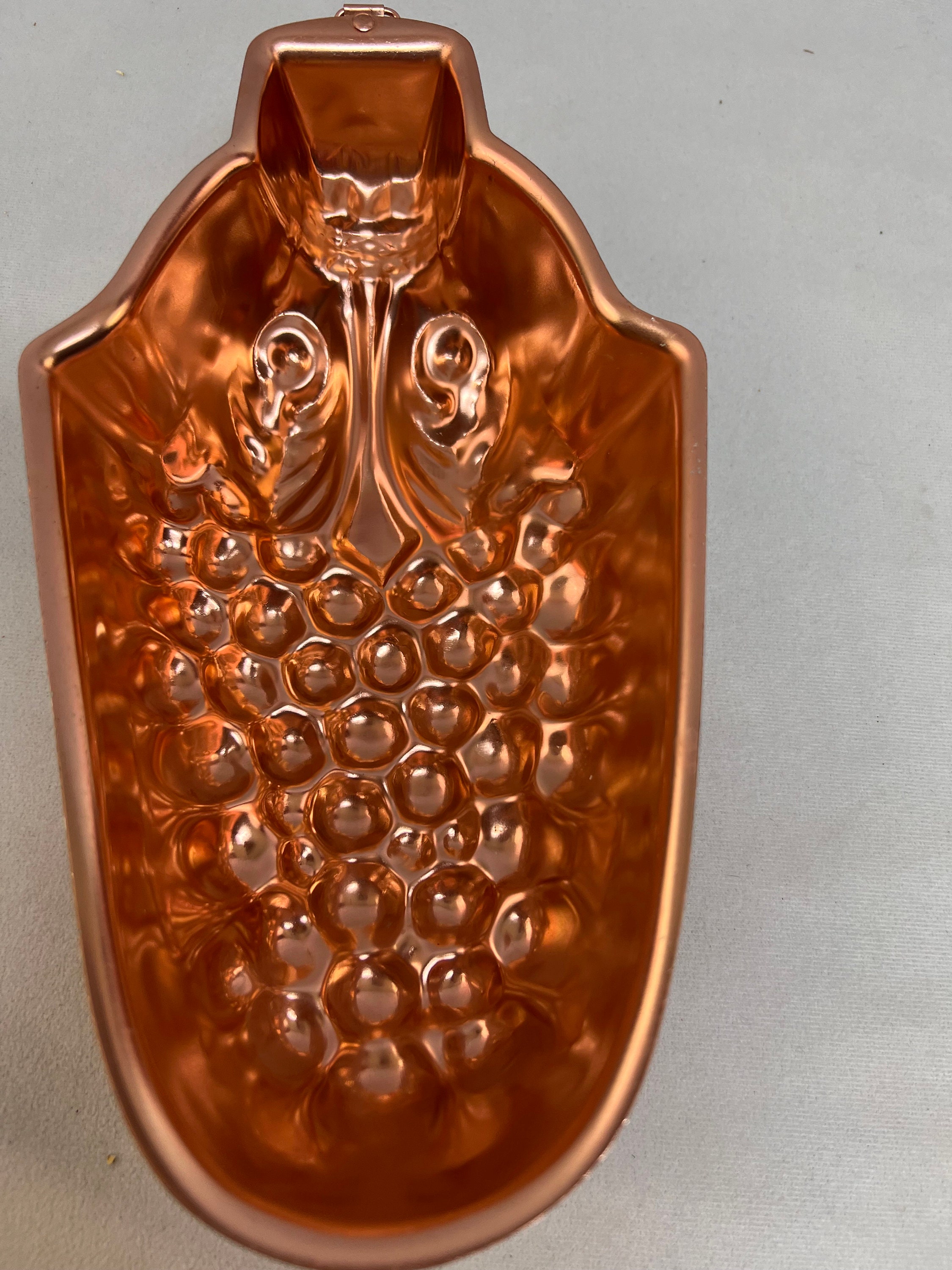 Vintage Bunch of Grapes Copper Mold - Etsy