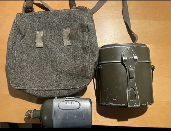 WW2 swiss army set canteen bread bag and mess tin - Gem