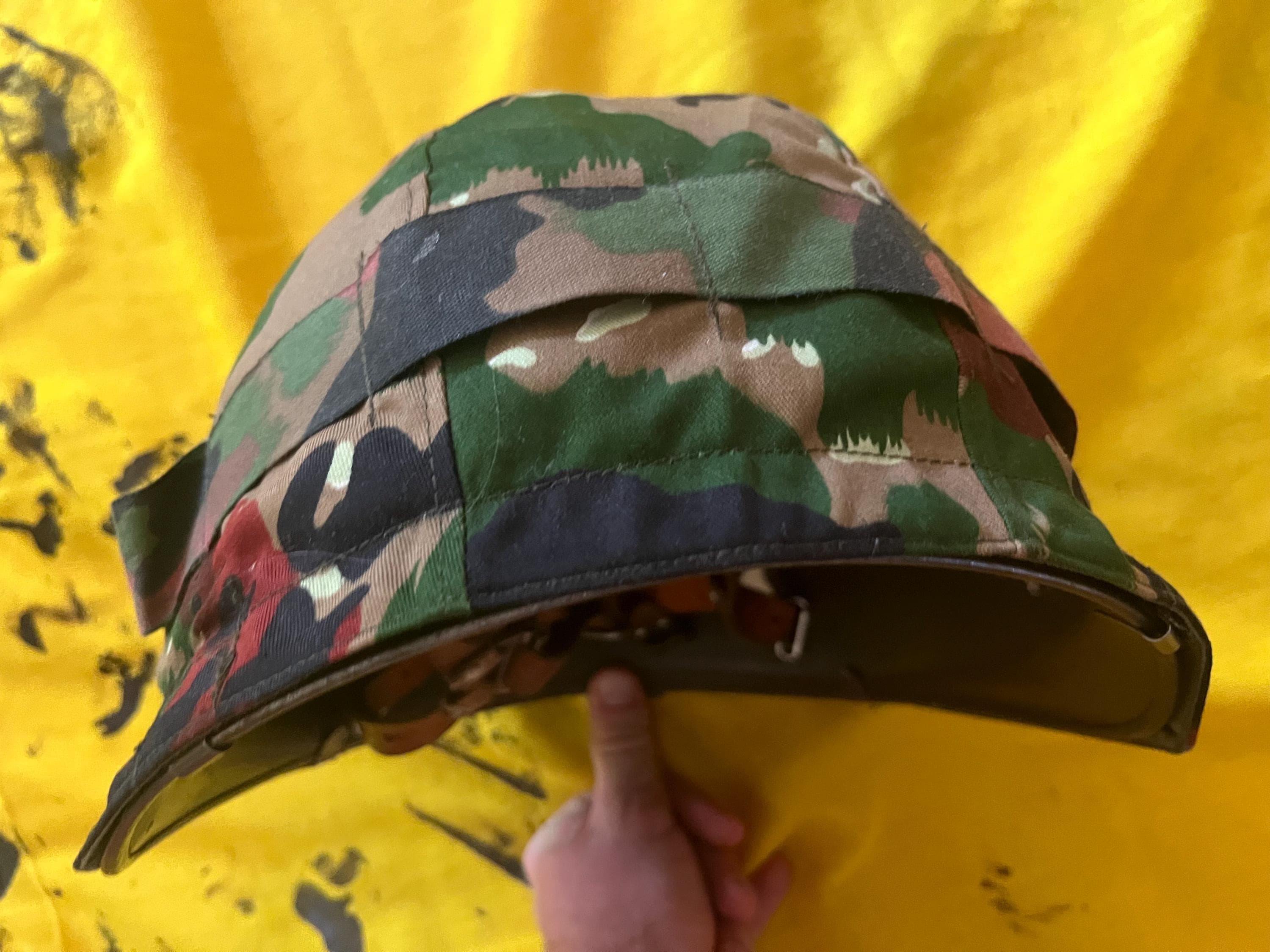 Cold War M71 Swiss Army Uniform Helmet With Cover 71 Alpenflage Vintage ...