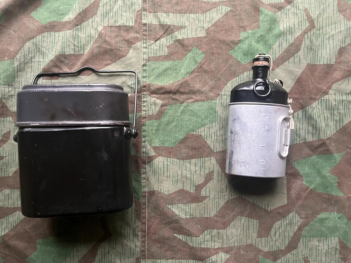 Cold War Swiss Army Set Canteen Bottle and Mess Tin - Etsy