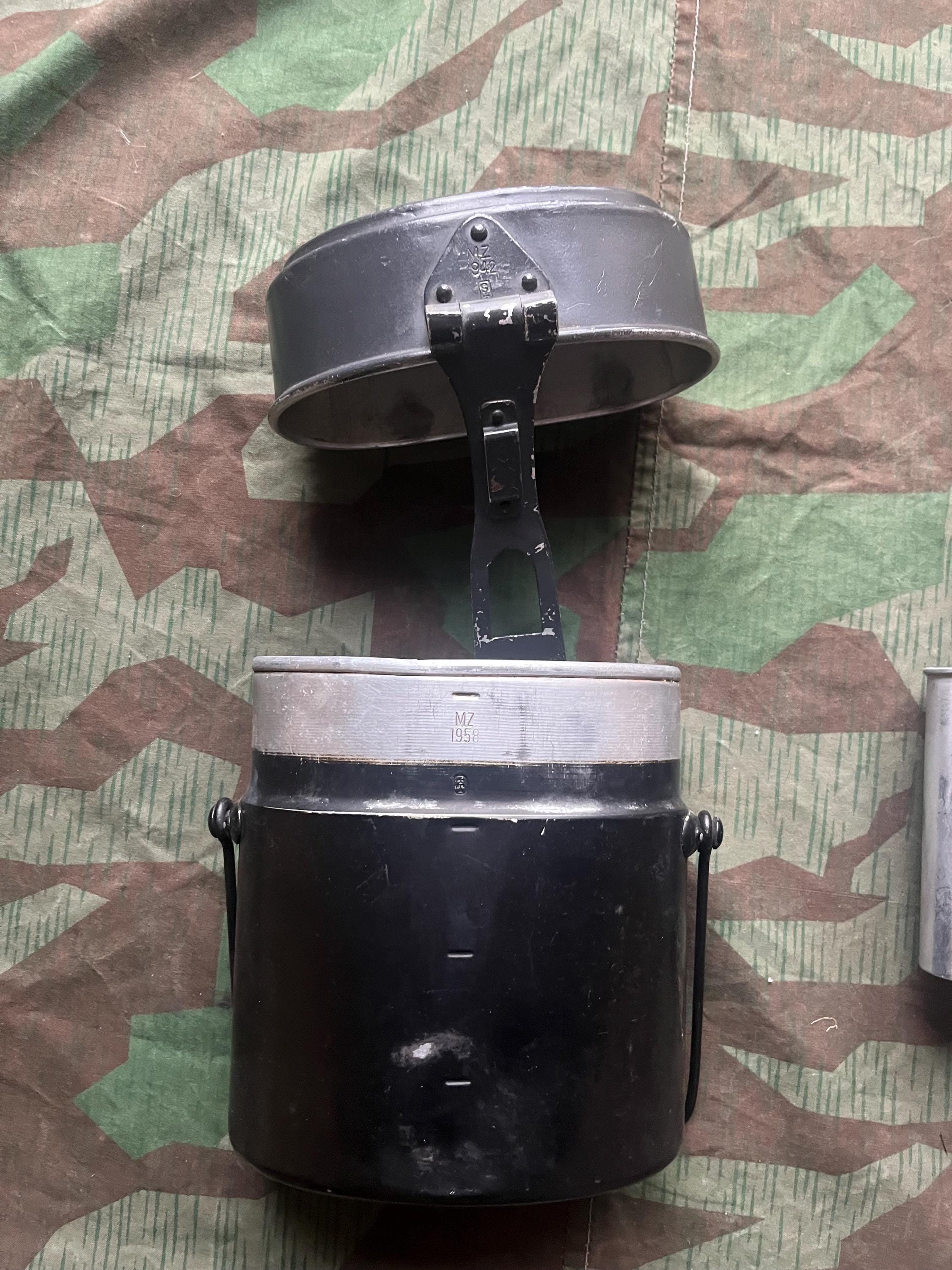 Cold War Swiss Army Set Canteen Bottle and Mess Tin - Etsy