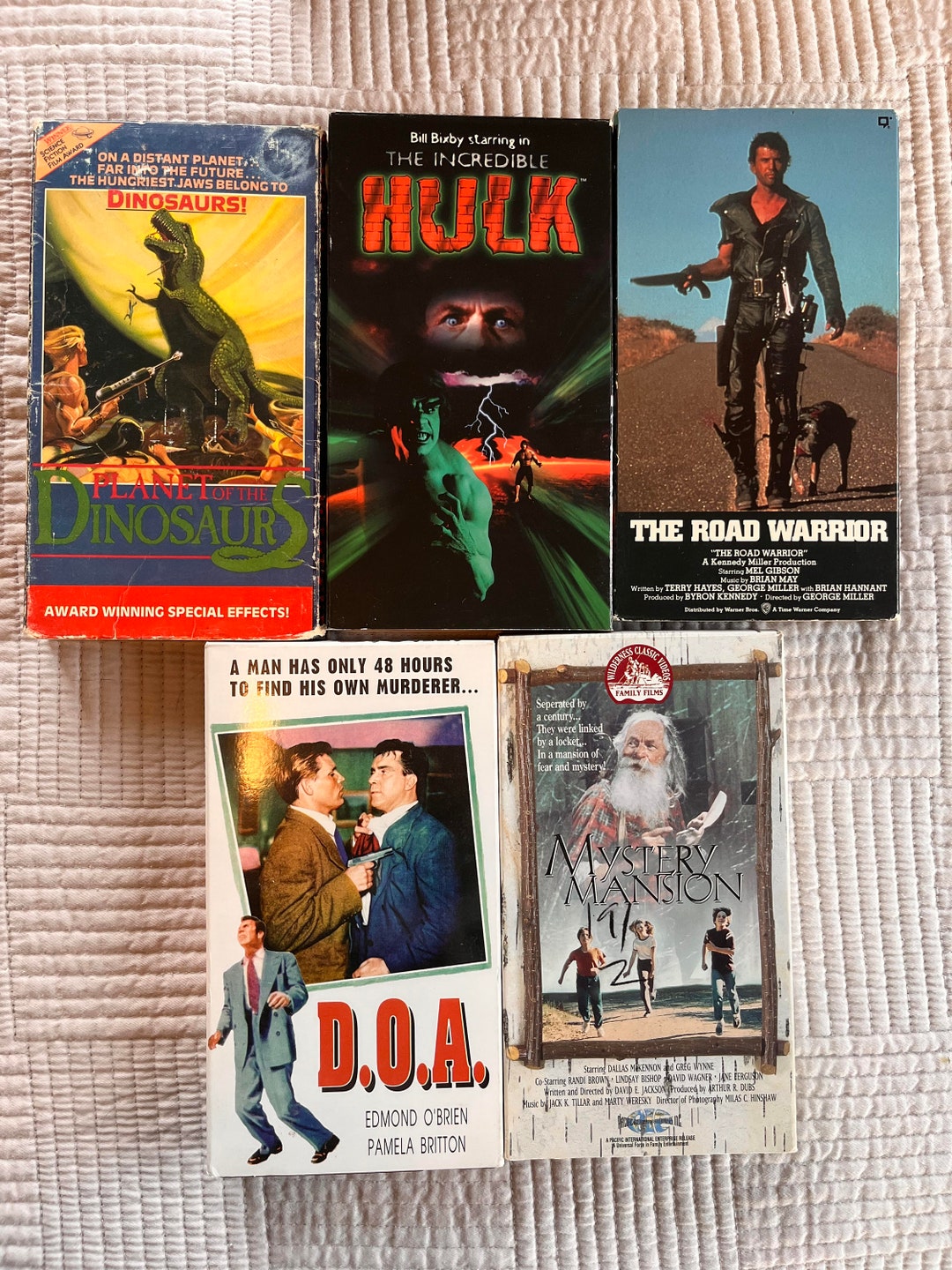 LOT OF 5 VHS Tapes Mystery Mansion, D.O.A, Planet of the Dinosaurs, the ...