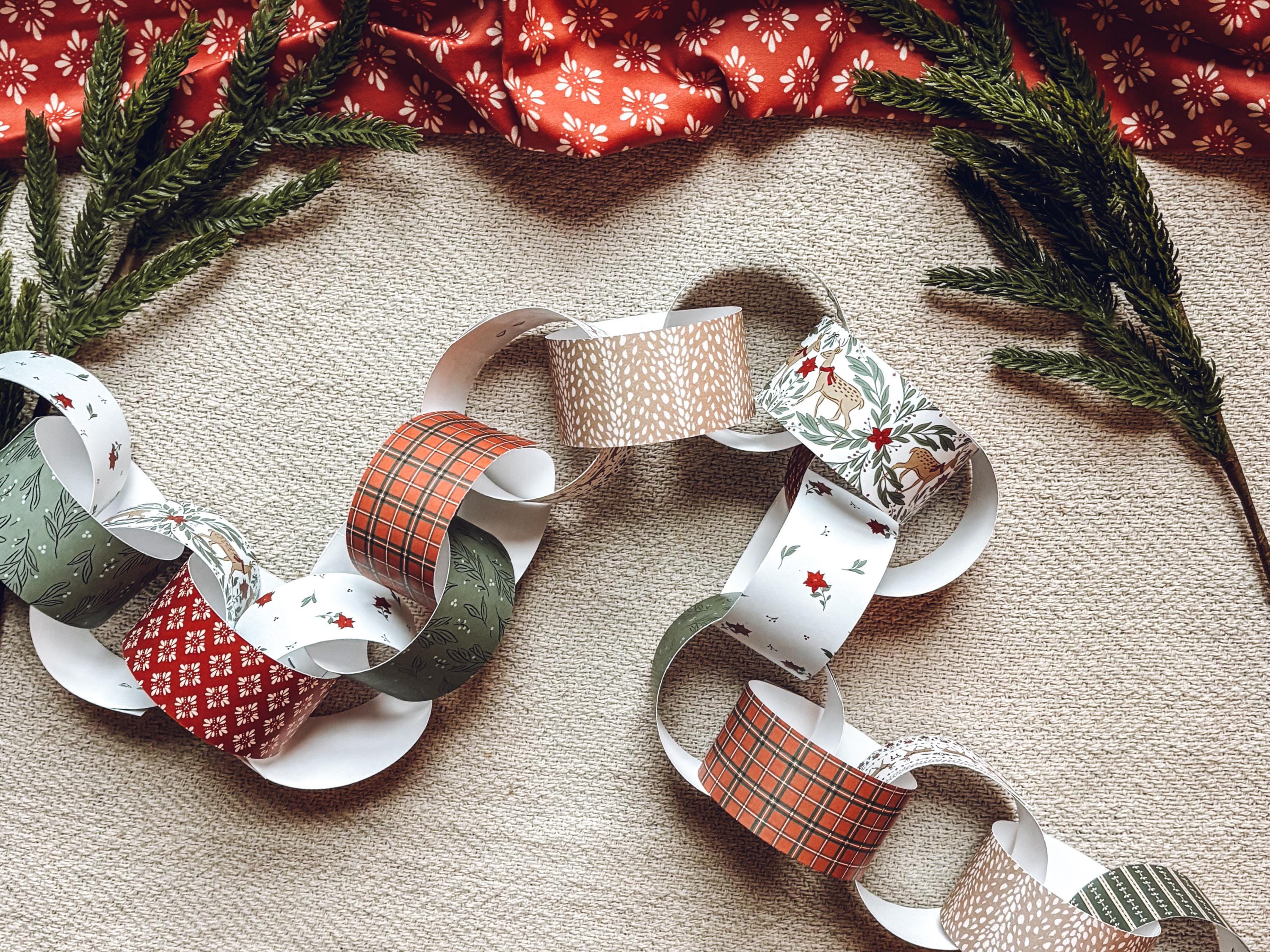 Printable Christmas Paper Chain, DIY Holiday Garland, Woodland Reindeer ...