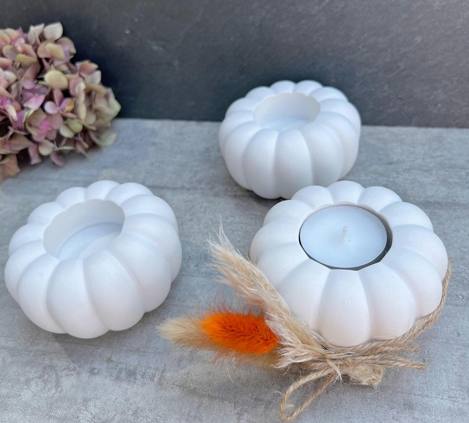 Kürbis als Teelichthalter Herbstdeko Raysin Teelichthalter Herbstzeit Halloween Deko Handmade ...