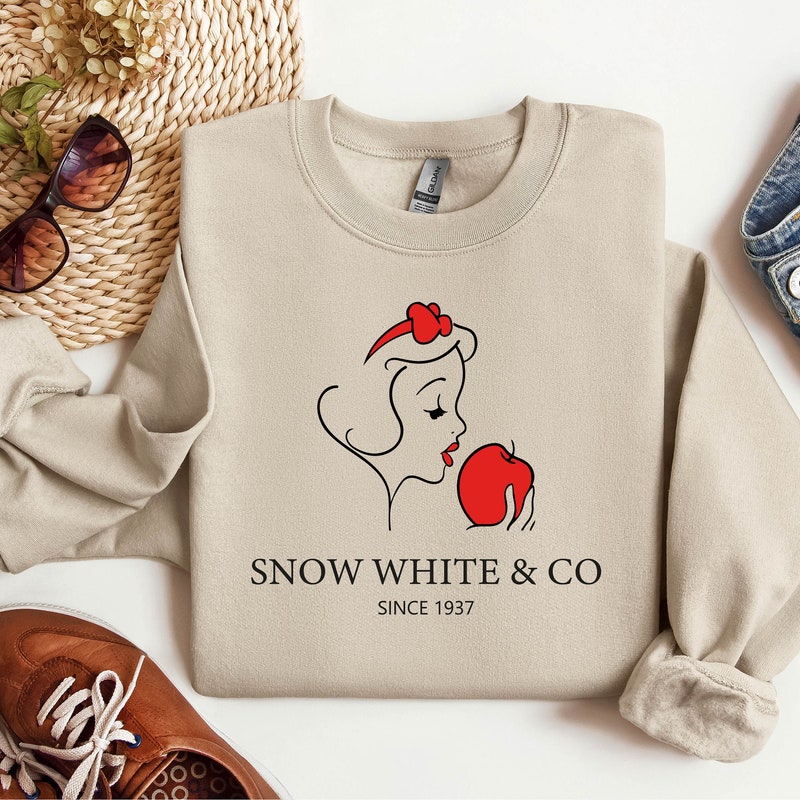 Snow White Gifts - 60+ Gift Ideas for 2024