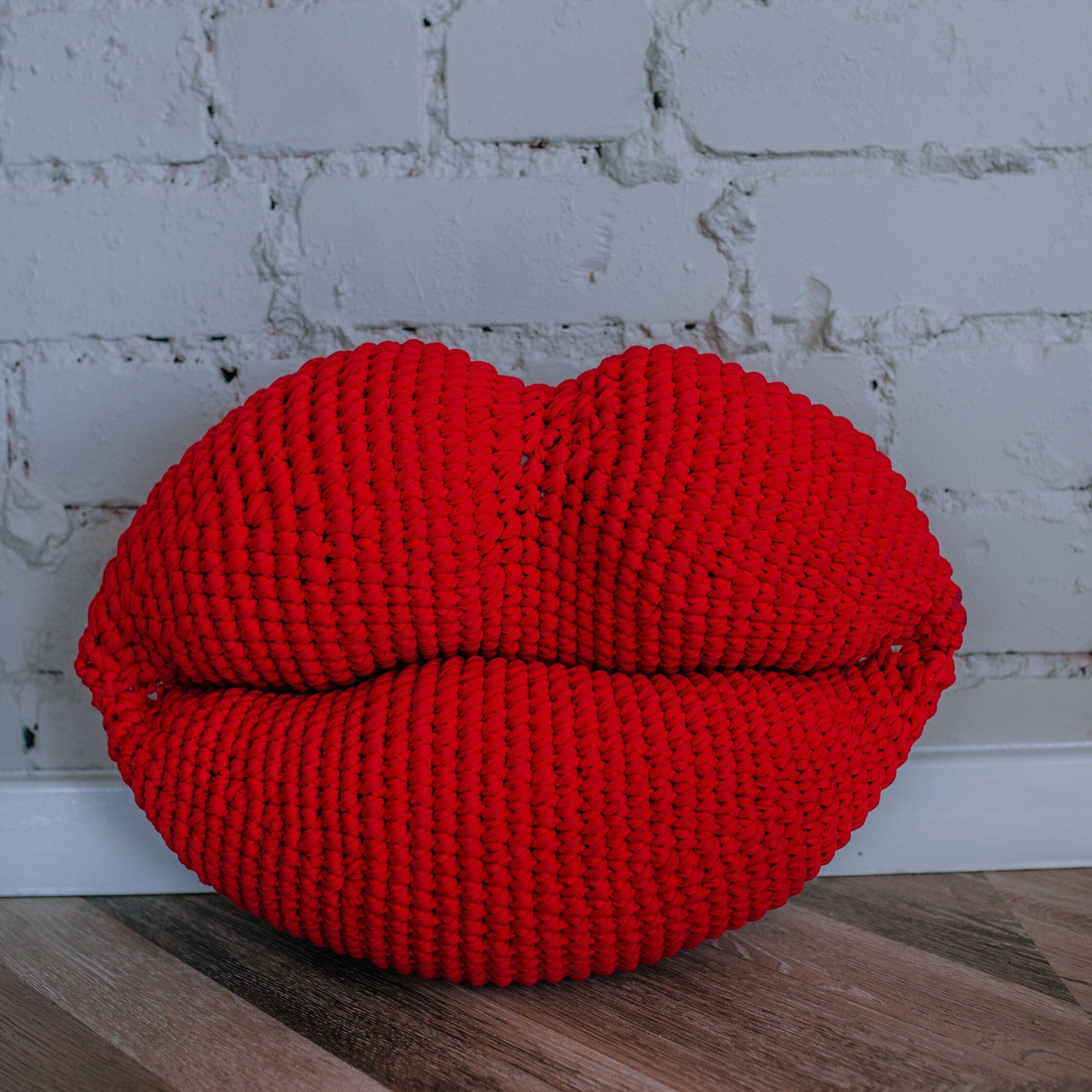 Crochet Pillow Lips PATTERN, Homemade Cushion, Do It Yourself Handmade ...