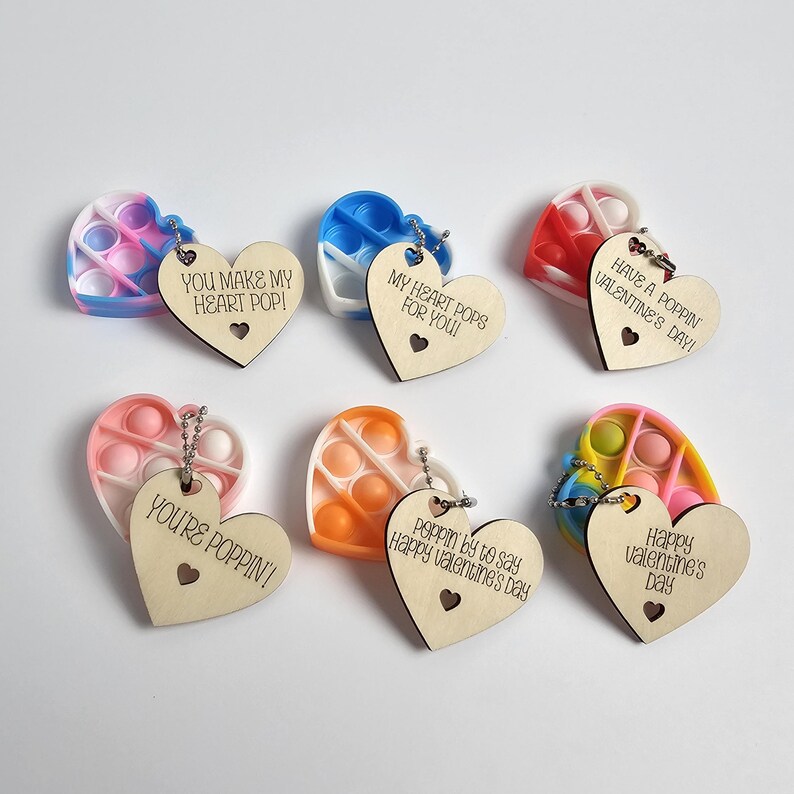 Fidget Keychain Pop-it Valentine Exchange Gift, Classroom Valentines ...