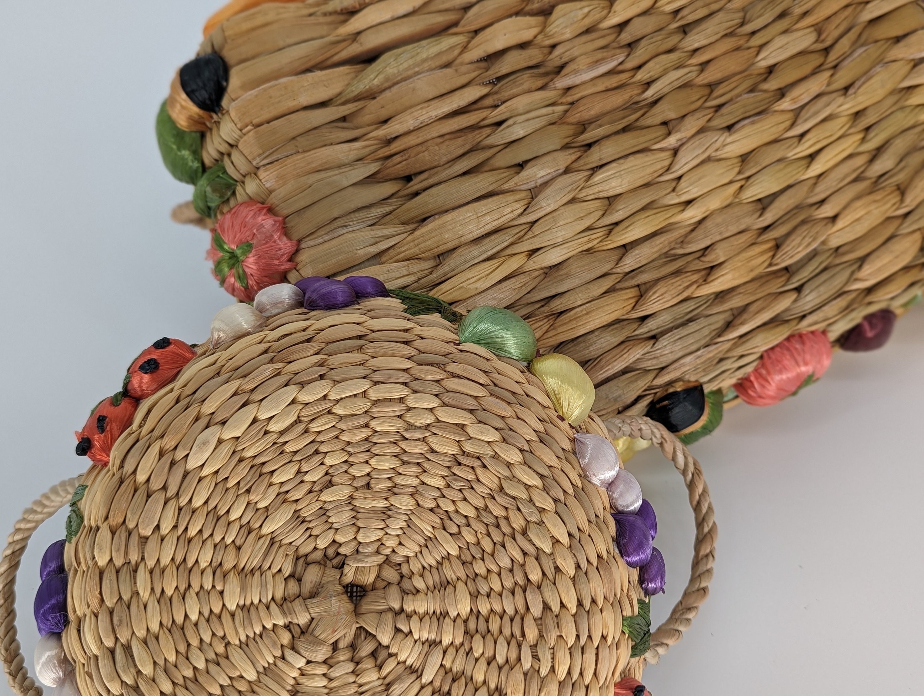 1970s Handmade Raffia Fruit Motif Casserole Baskets set of 2 - Etsy