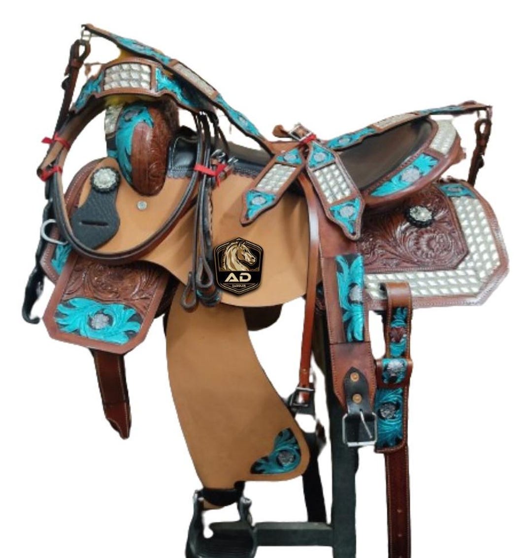 Western Barrel Racing Horse Saddles Crystal Design Painted Premium ...