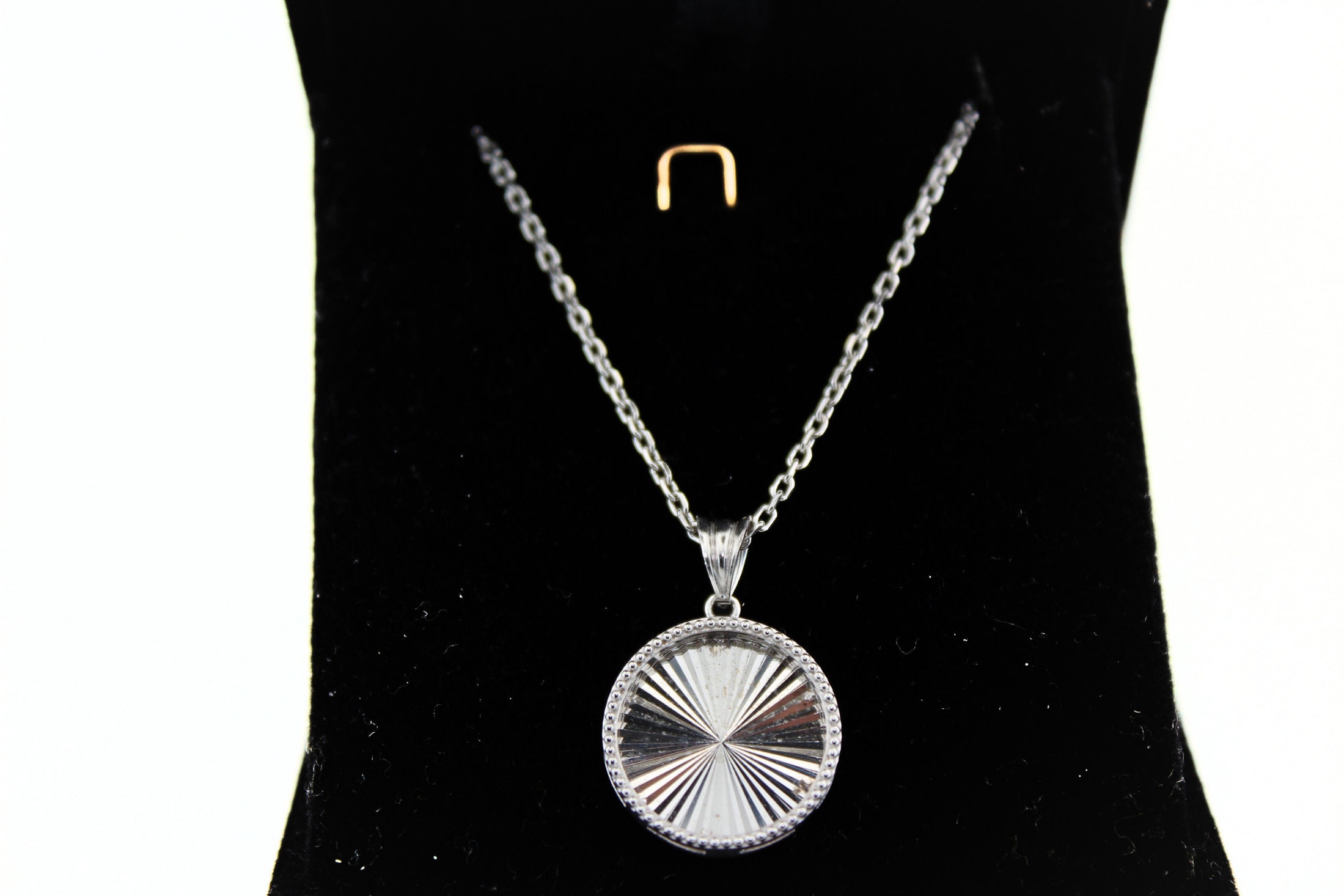Circle Silver Necklace Shiny Round Pendant Necklace Fine Silver Jewelry ...