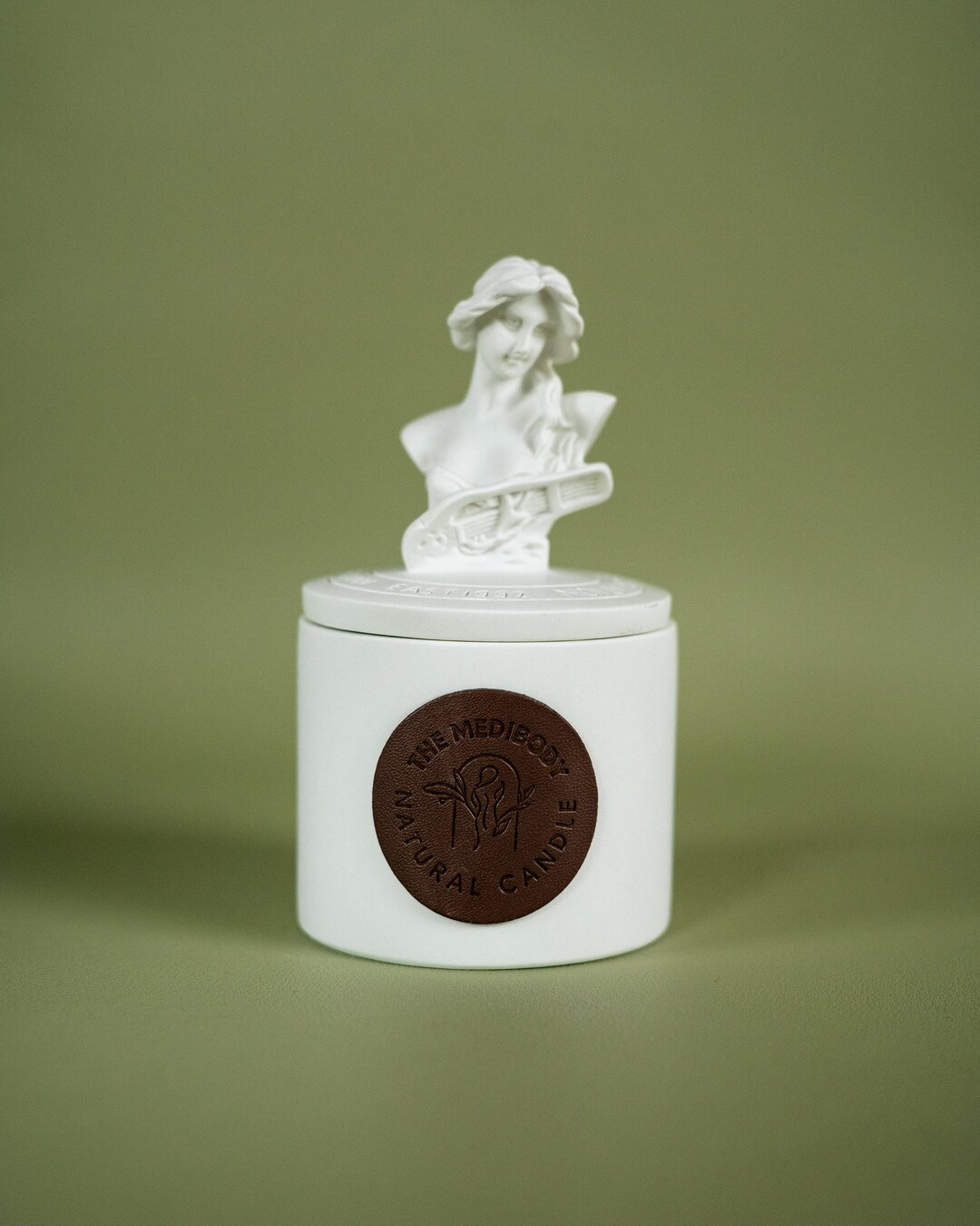 ARTEMIS Scented Jar Candle | Monet’s Garden Scent | Statue Bust Lid ...
