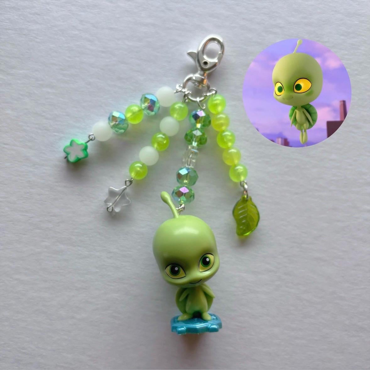 MIRACULOUS • Turtle Kwami Keychain Charm • Wayzz • Glow in the Dark ...
