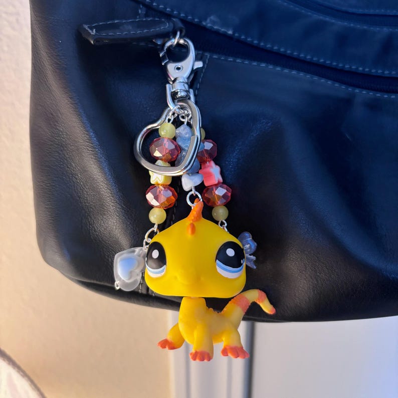 Littlest Pet Shop Yellow Iguana Keychain Charm G7 LPS Heart Key Ring ...