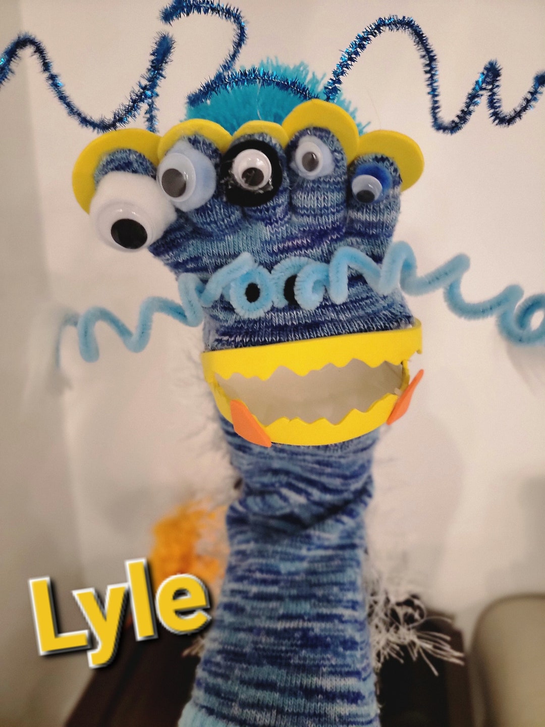 Sock Puppet lyle - Etsy