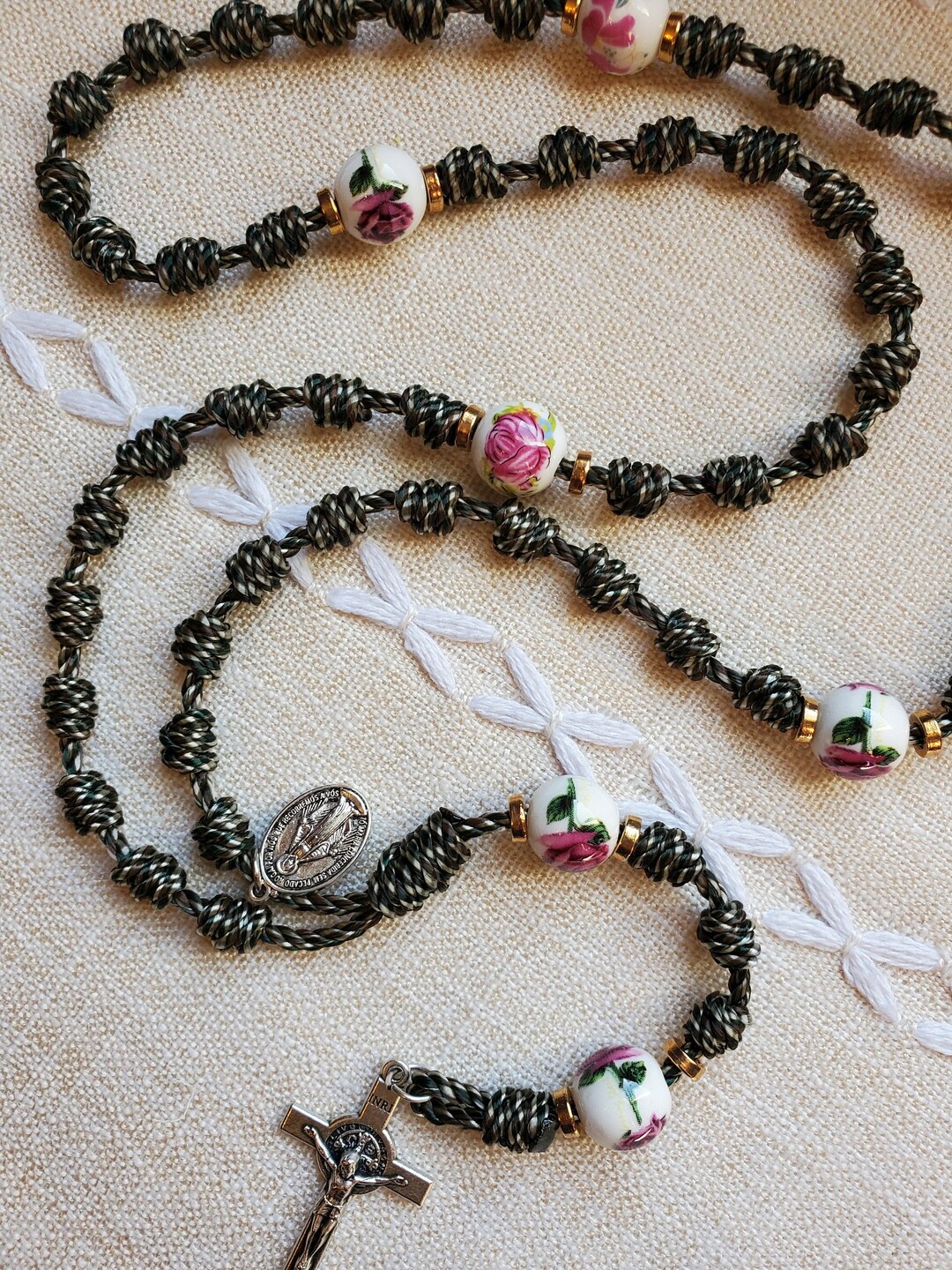 LITTLE FLOWER Knotted Rosary | Rope Rosary | Cord Rosary | Twine Rosary ...