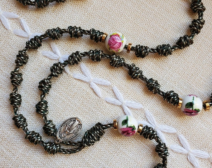 LITTLE FLOWER Knotted Rosary | Rope Rosary | Cord Rosary | Twine Rosary ...
