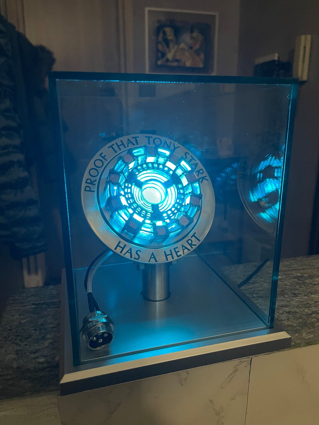 Iron Man Arc Reactor Heart Lamp Replica in 1:1 Scale, Iron Man ...