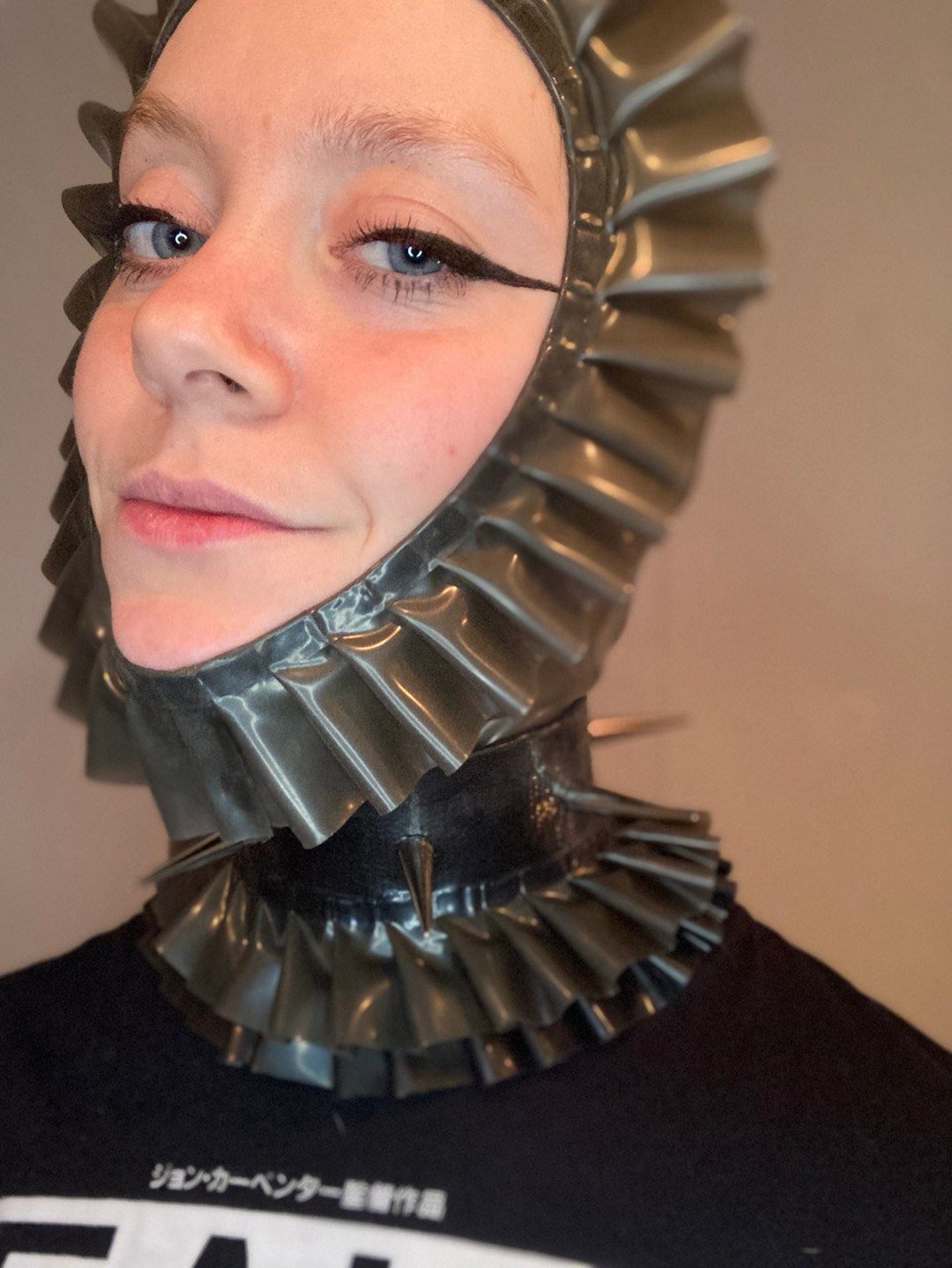 Latex Haube mit Rüschen Gr. L-XL - Etsy.de