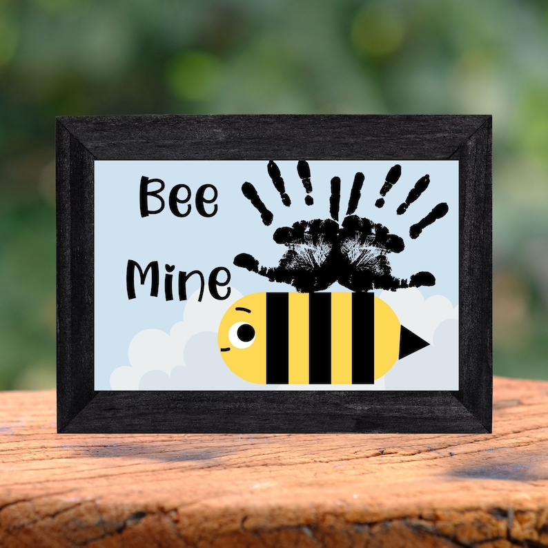 Bumble Bee Valentine Handprint Craft, Bee Mine, Diy Handprint Project ...