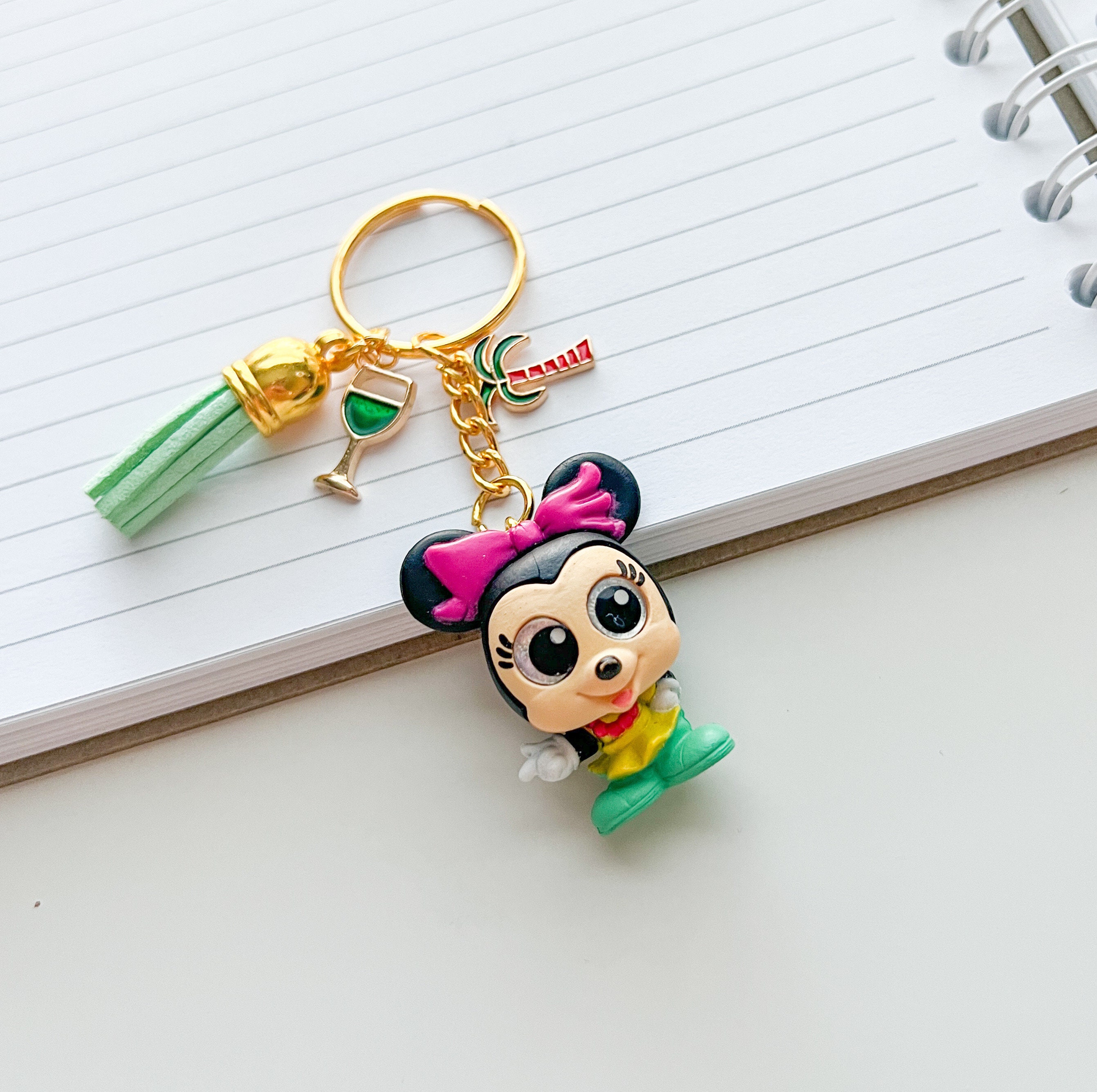 Minnie Mouse 80s Keychain With Charm - Etsy